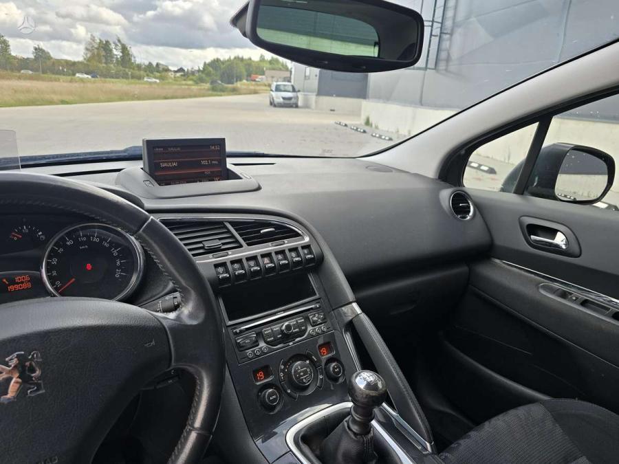 Brūns Peugeot 3008 2009 Šauļi, ar dzinēja tilpumu 1.60 L un nobraukumu 199 tūkst. km par 2500 €, foto 12 vietnē AUTOMOTO.COM.LV