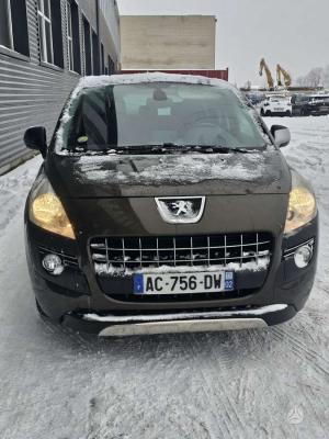Brown Peugeot 3008 2010 in Taurage, with an engine capacity of 1.56 L and mileage of 280 thousand km for 2800 €, photo 2 on AUTOMOTO.COM.LV