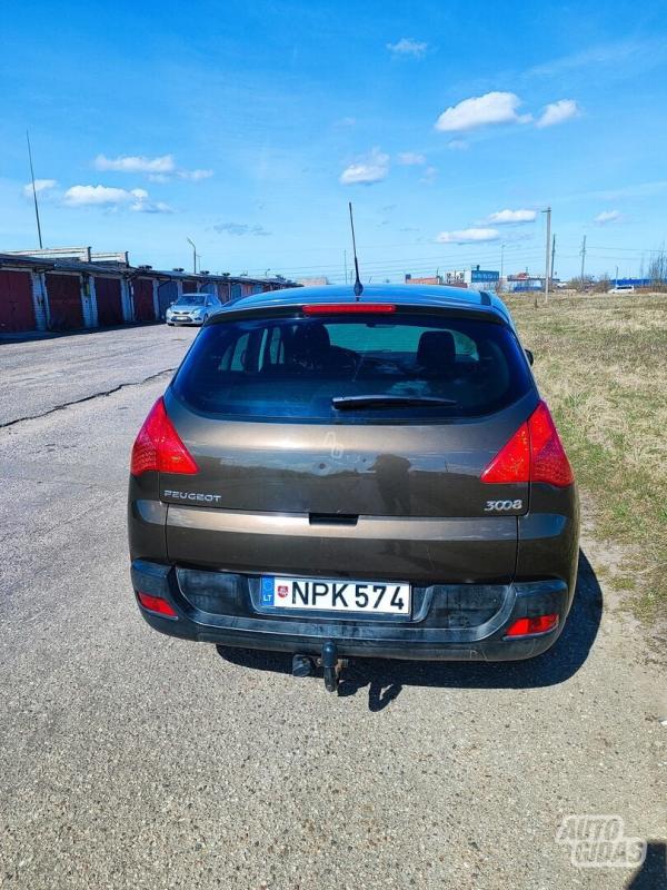 Brown Peugeot 3008 2010 in Klaipeda, with an engine capacity of 1.60 L and mileage of 268 thousand km for 2600 €, photo 4 on AUTOMOTO.COM.LV