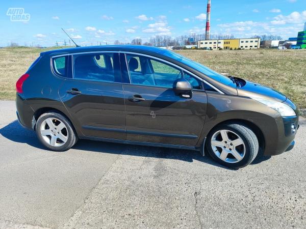 Brown Peugeot 3008 2010 in Klaipeda, with an engine capacity of 1.60 L and mileage of 268 thousand km for 2600 €, photo 8 on AUTOMOTO.COM.LV