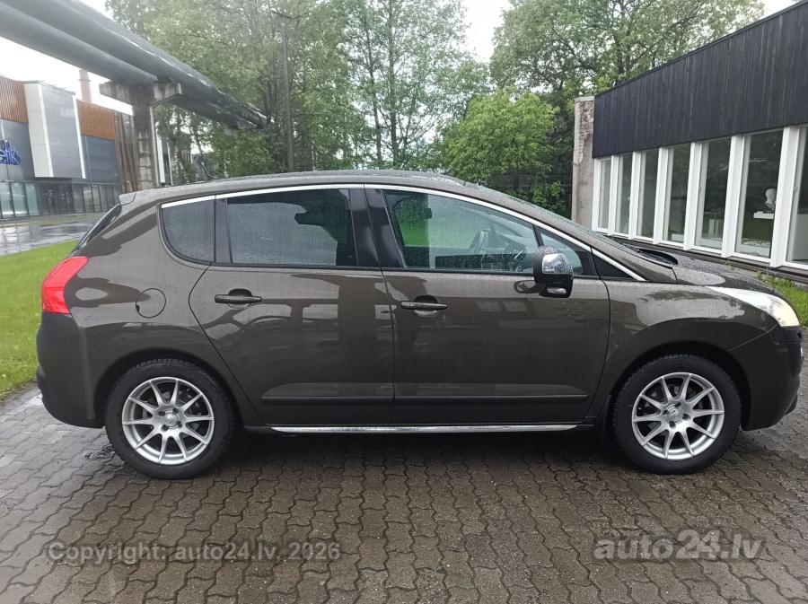 Brown Peugeot 3008 2010 in Tallinn, with an engine capacity of 1.60 L and mileage of 288 thousand km for 4500 €, photo 9 on AUTOMOTO.COM.LV
