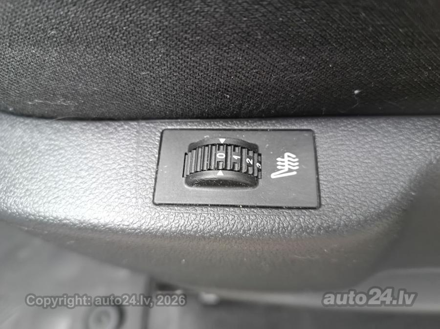 Brown Peugeot 3008 2010 in Tallinn, with an engine capacity of 1.60 L and mileage of 288 thousand km for 4500 €, photo 17 on AUTOMOTO.COM.LV
