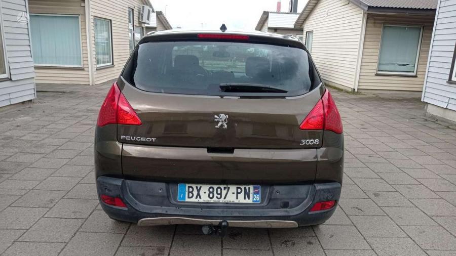 Brown Peugeot 3008 2011 in Vilnius, with an engine capacity of 2.00 L and mileage of 298 thousand km for 4700 €, photo 5 on AUTOMOTO.COM.LV