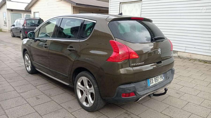 Brown Peugeot 3008 2011 in Vilnius, with an engine capacity of 2.00 L and mileage of 298 thousand km for 4700 €, photo 6 on AUTOMOTO.COM.LV