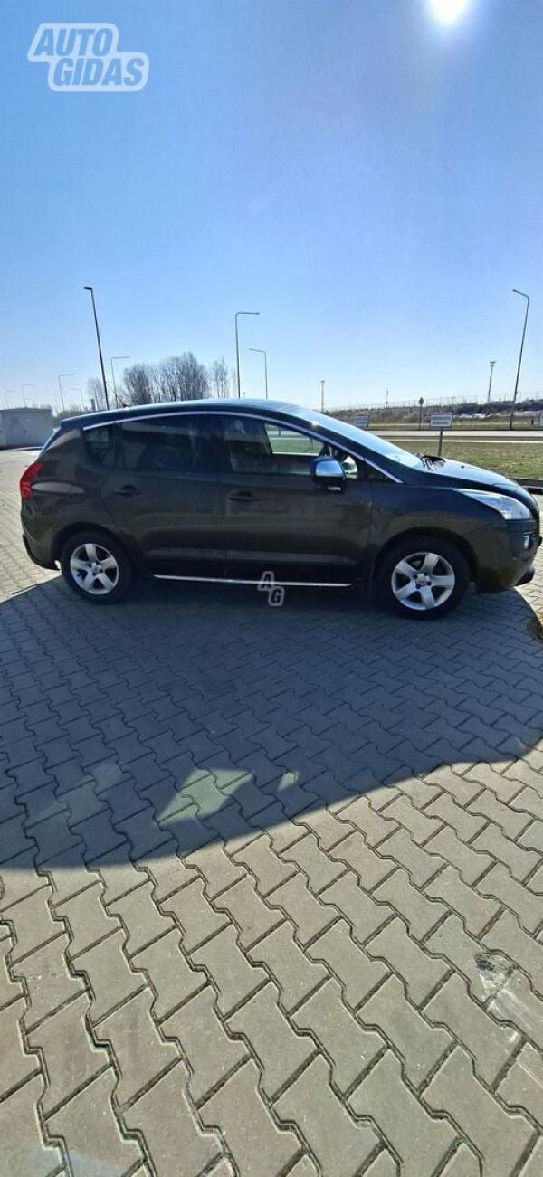 Brown Peugeot 3008 2011 in Siauliai, with an engine capacity of 1.60 L and mileage of 205 thousand km for 3350 €, photo 7 on AUTOMOTO.COM.LV