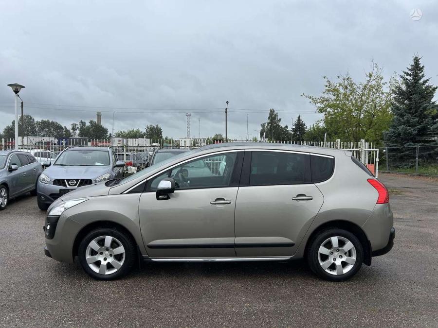 Brown Peugeot 3008 2011 in Marijampole, with an engine capacity of 1.56 L and mileage of 223 thousand km for 3750 €, photo 5 on AUTOMOTO.COM.LV