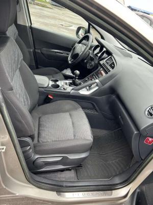 Brown Peugeot 3008 2011 in Marijampole, with an engine capacity of 1.56 L and mileage of 223 thousand km for 3750 €, photo 14 on AUTOMOTO.COM.LV
