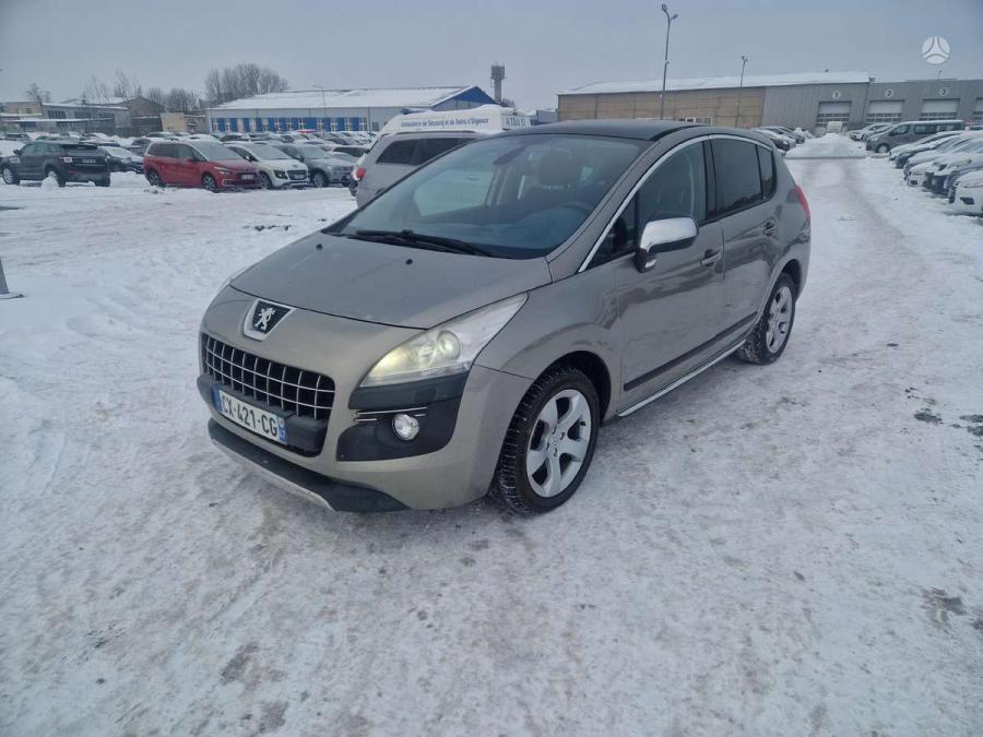 Brown Peugeot 3008 2013 in Taurage, with an engine capacity of 1.60 L and mileage of 145 thousand km for 3600 €, photo 1 on AUTOMOTO.COM.LV