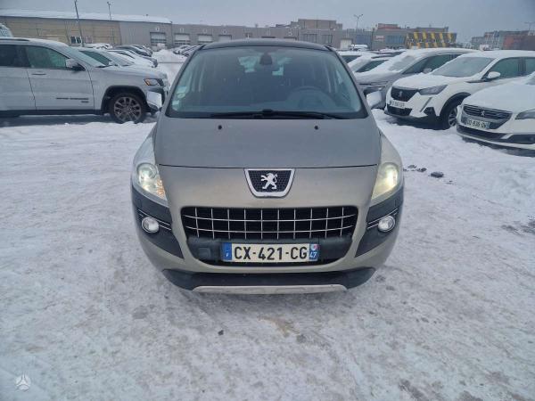 Brown Peugeot 3008 2013 in Taurage, with an engine capacity of 1.60 L and mileage of 145 thousand km for 3600 €, photo 2 on AUTOMOTO.COM.LV