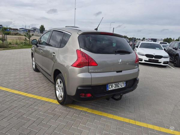 Brown Peugeot 3008 2013 in Taurage, with an engine capacity of 1.56 L and mileage of 267 thousand km for 3200 €, photo 7 on AUTOMOTO.COM.LV