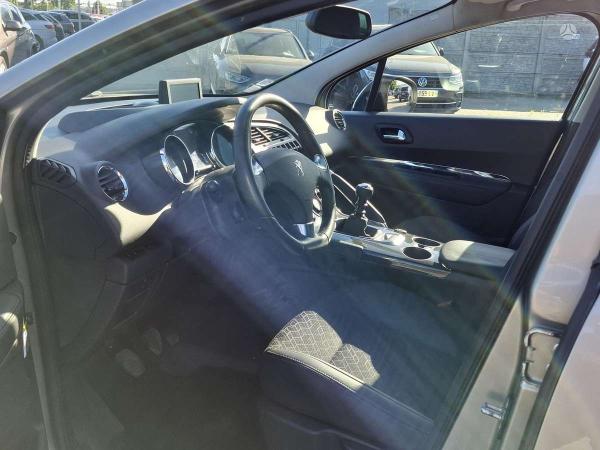 Brūns Peugeot 3008 2014 Tauragė, ar dzinēja tilpumu 1.56 L un nobraukumu 239 tūkst. km par 5400 €, foto 8 vietnē AUTOMOTO.COM.LV