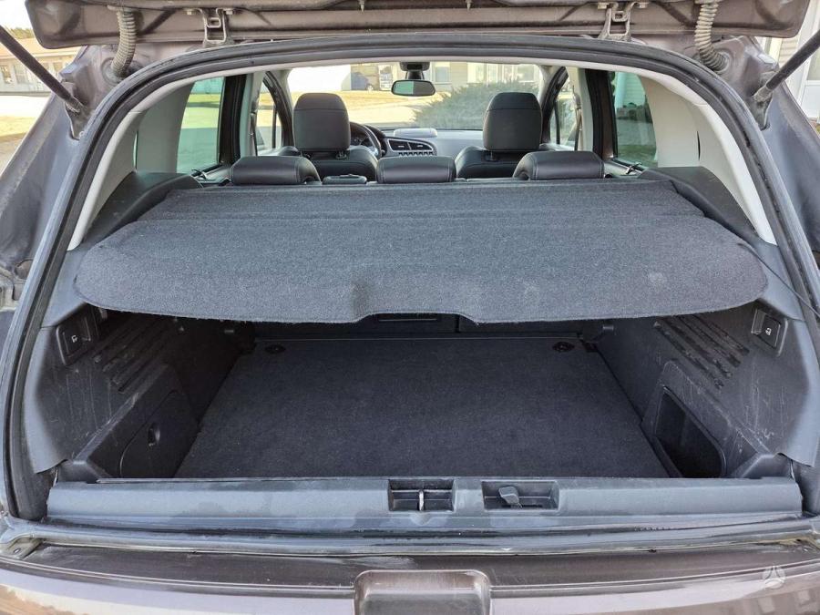Brūns Peugeot 3008 2015 Viļņa, ar dzinēja tilpumu 1.56 L un nobraukumu 262 tūkst. km par 5800 €, foto 20 vietnē AUTOMOTO.COM.LV