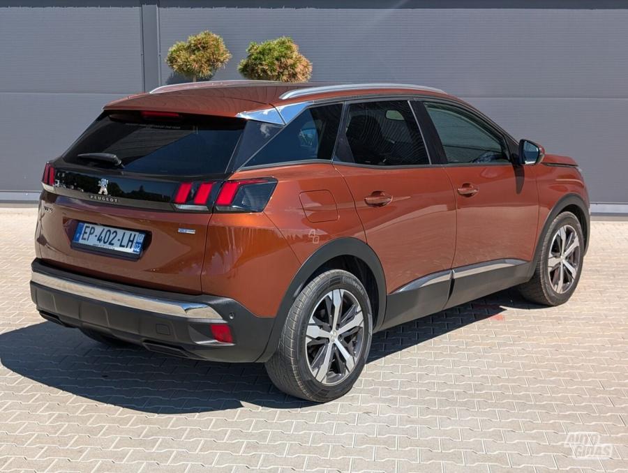 Brown Peugeot 3008 2017 in Siauliai, with an engine capacity of 1.20 L and mileage of 116 thousand km for 13400 €, photo 6 on AUTOMOTO.COM.LV