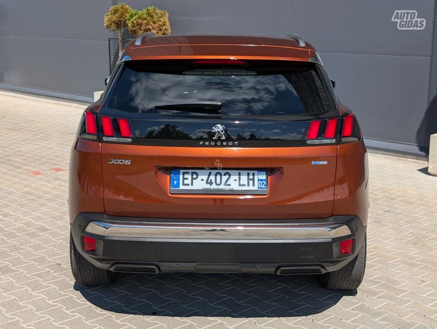Brown Peugeot 3008 2017 in Siauliai, with an engine capacity of 1.20 L and mileage of 116 thousand km for 13400 €, photo 7 on AUTOMOTO.COM.LV