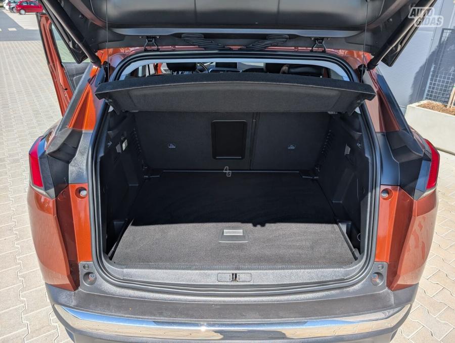 Brown Peugeot 3008 2017 in Siauliai, with an engine capacity of 1.20 L and mileage of 116 thousand km for 13400 €, photo 29 on AUTOMOTO.COM.LV