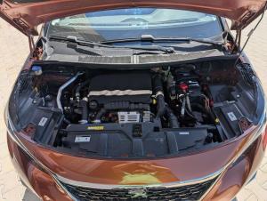 Brown Peugeot 3008 2017 in Siauliai, with an engine capacity of 1.20 L and mileage of 116 thousand km for 13400 €, photo 30 on AUTOMOTO.COM.LV