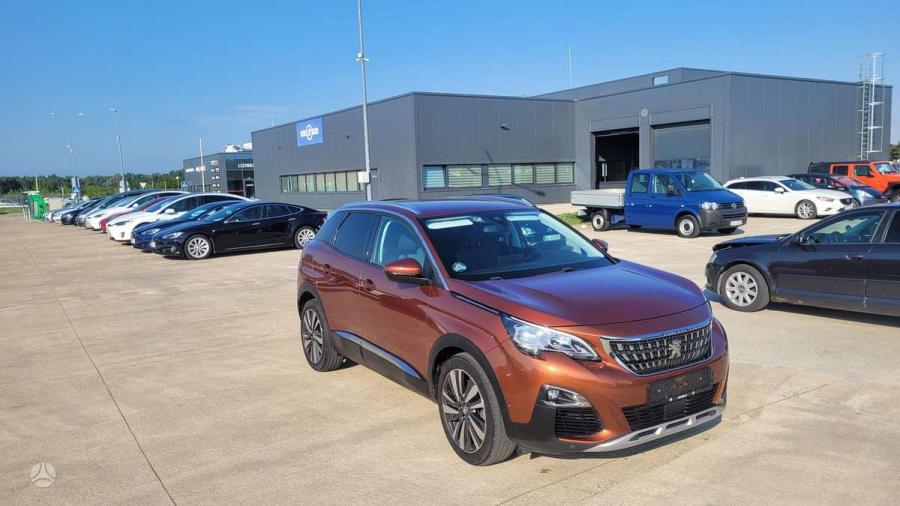 Brūns Peugeot 3008 2017 Šauļi, ar dzinēja tilpumu 1.56 L un nobraukumu 205 tūkst. km par 10600 €, foto 3 vietnē AUTOMOTO.COM.LV