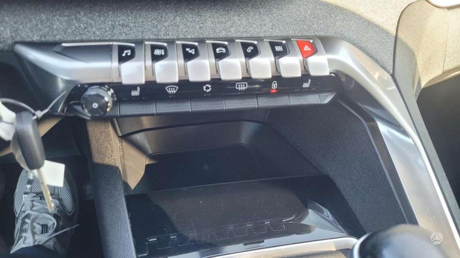 Brūns Peugeot 3008 2017 Šauļi, ar dzinēja tilpumu 1.56 L un nobraukumu 205 tūkst. km par 10600 €, foto 16 vietnē AUTOMOTO.COM.LV