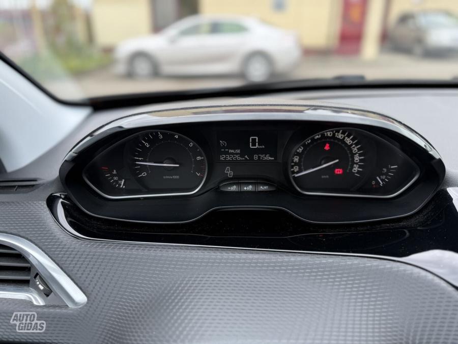 Brūns Peugeot 3008 2017 Utena, ar dzinēja tilpumu 1.20 L un nobraukumu 123 tūkst. km par 5950 €, foto 15 vietnē AUTOMOTO.COM.LV