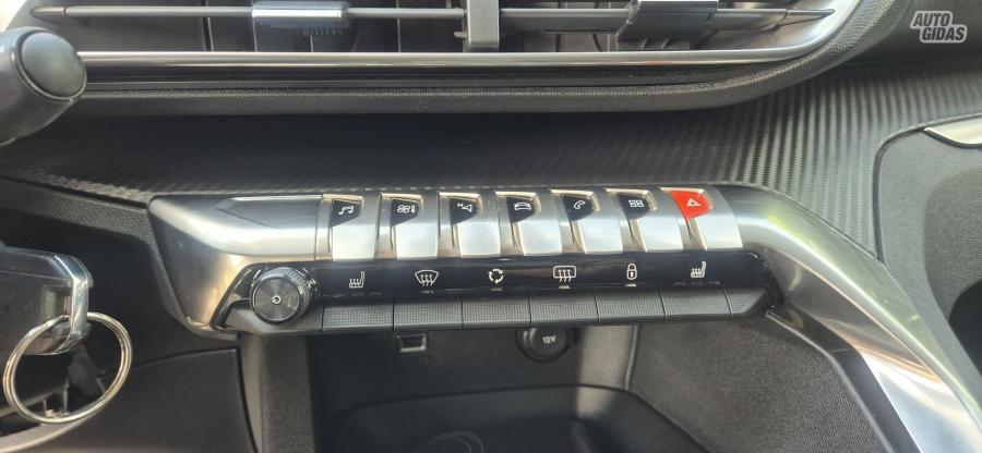 Brūns Peugeot 3008 2017 Marijampole, ar dzinēja tilpumu 1.20 L un nobraukumu 240 tūkst. km par 8500 €, foto 19 vietnē AUTOMOTO.COM.LV