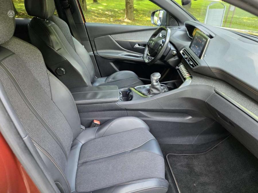 Brūns Peugeot 3008 2017 Tauragė, ar dzinēja tilpumu 1.20 L un nobraukumu 114 tūkst. km par 9300 €, foto 22 vietnē AUTOMOTO.COM.LV