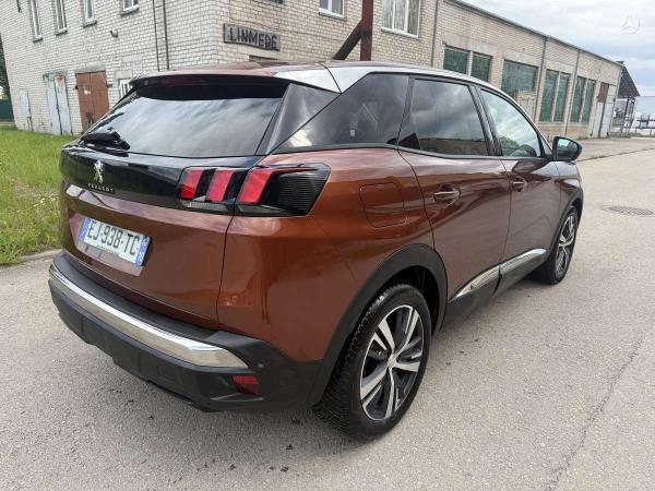 Brown Peugeot 3008 2017 in Alytus, with an engine capacity of 1.56 L and mileage of 183 thousand km for 11500 €, photo 8 on AUTOMOTO.COM.LV