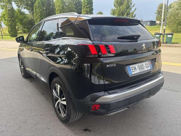 Peugeot 3008 2017 in Taurage on AUTOMOTO.COM.LV Brown Peugeot 3008 2017 in Taurage, with an engine capacity of 1.60 L and mileage of 200 thousand km for 10400 €, photo 8 on AUTOMOTO.COM.LV