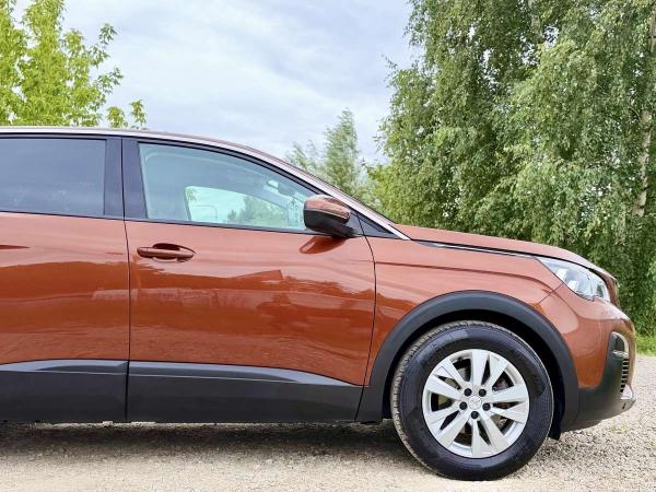 Brown Peugeot 3008 2018 in Siauliai, with an engine capacity of 1.50 L and mileage of 198 thousand km for 13750 €, photo 10 on AUTOMOTO.COM.LV