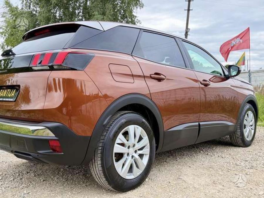 Brown Peugeot 3008 2018 in Siauliai, with an engine capacity of 1.50 L and mileage of 198 thousand km for 13750 €, photo 9 on AUTOMOTO.COM.LV
