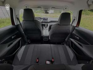 Brown Peugeot 3008 2018 in Siauliai, with an engine capacity of 1.50 L and mileage of 198 thousand km for 13750 €, photo 34 on AUTOMOTO.COM.LV