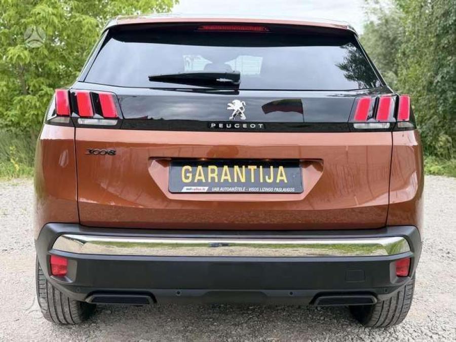 Brown Peugeot 3008 2018 in Siauliai, with an engine capacity of 1.50 L and mileage of 198 thousand km for 13750 €, photo 7 on AUTOMOTO.COM.LV