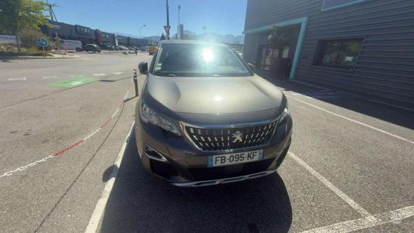 Peugeot 3008 2018 in Taurage on AUTOMOTO.COM.LV Brown Peugeot 3008 2018 in Taurage, with an engine capacity of 1.50 L and mileage of 151 thousand km for 10200 €, photo 4 on AUTOMOTO.COM.LV
