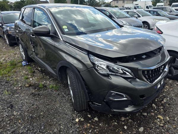Peugeot 3008 2018 in Taurage on AUTOMOTO.COM.LV Brown Peugeot 3008 2018 in Taurage, with an engine capacity of 1.50 L and mileage of 150 thousand km for 4500 €, photo 7 on AUTOMOTO.COM.LV