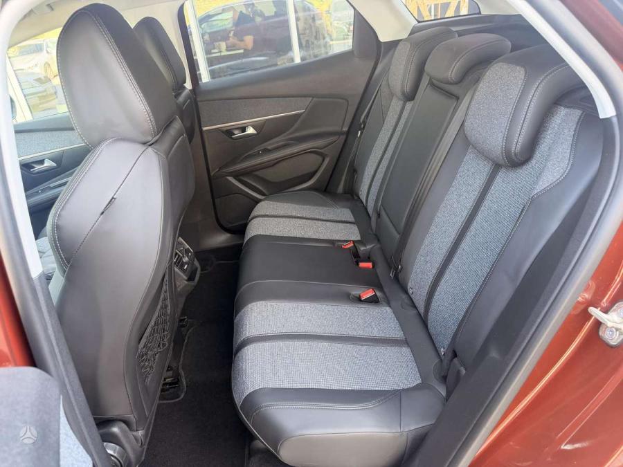Brūns Peugeot 3008 2018 Viļņa, ar dzinēja tilpumu 1.20 L un nobraukumu 172 tūkst. km par 11500 €, foto 15 vietnē AUTOMOTO.COM.LV