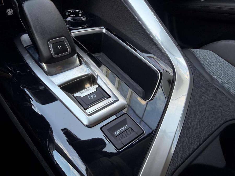 Brūns Peugeot 3008 2018 Viļņa, ar dzinēja tilpumu 1.20 L un nobraukumu 172 tūkst. km par 11500 €, foto 26 vietnē AUTOMOTO.COM.LV
