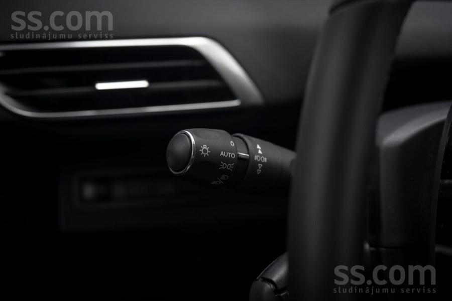 Brūns Peugeot 3008 2019 Tukums, ar dzinēja tilpumu 1.50 L un nobraukumu 183 tūkst. km par 10950 €, foto 16 vietnē AUTOMOTO.COM.LV