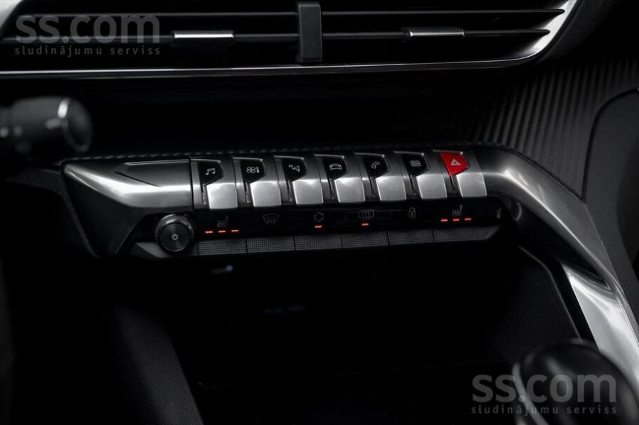Brūns Peugeot 3008 2019 Tukums, ar dzinēja tilpumu 1.50 L un nobraukumu 183 tūkst. km par 10950 €, foto 26 vietnē AUTOMOTO.COM.LV