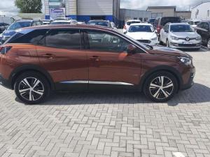 Brown Peugeot 3008 2020 in Taurage, with an engine capacity of 1.50 L and mileage of 119 thousand km for 11700 €, photo 6 on AUTOMOTO.COM.LV