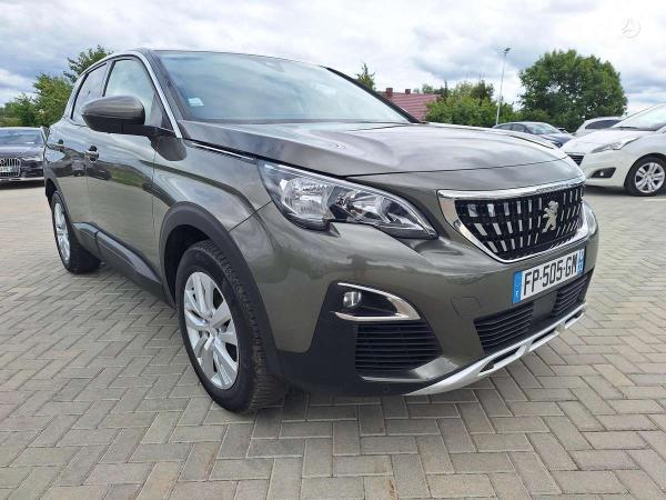 Brown Peugeot 3008 2020 in Taurage, with an engine capacity of 1.50 L and mileage of 245 thousand km for 10700 €, photo 7 on AUTOMOTO.COM.LV