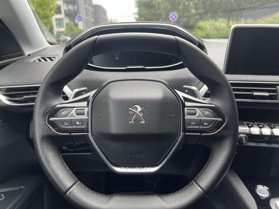 Brown Peugeot 3008 2020 in Kaunas, with an engine capacity of 1.50 L and mileage of 214 thousand km for 11690 €, photo 17 on AUTOMOTO.COM.LV