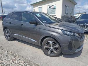 Brown Peugeot 3008 2021 in Vilnius, with an engine capacity of 1.20 L and mileage of 68 thousand km for 16517 €, photo  on AUTOMOTO.COM.LV