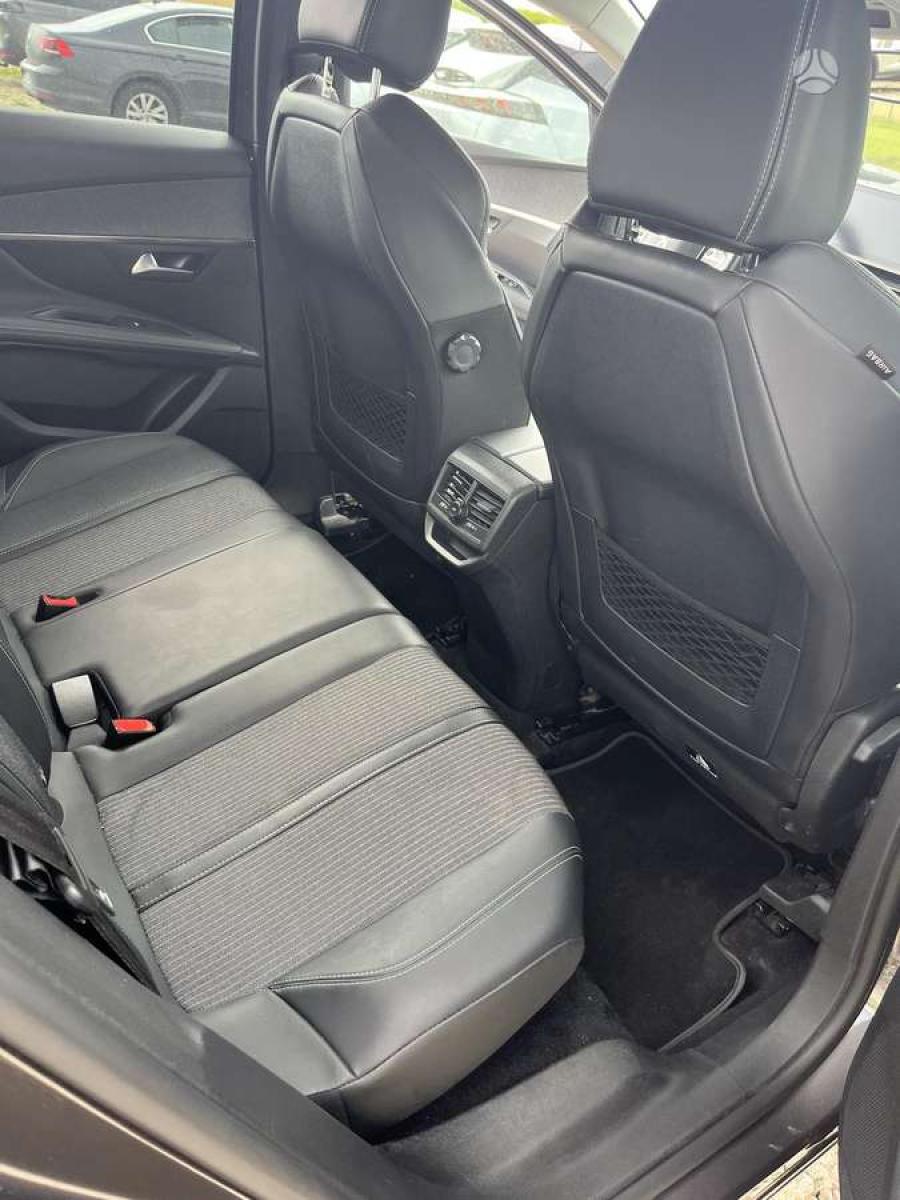 Brūns Peugeot 3008 2021 Viļņa, ar dzinēja tilpumu 1.20 L un nobraukumu 164 tūkst. km par 13915 €, foto 14 vietnē AUTOMOTO.COM.LV