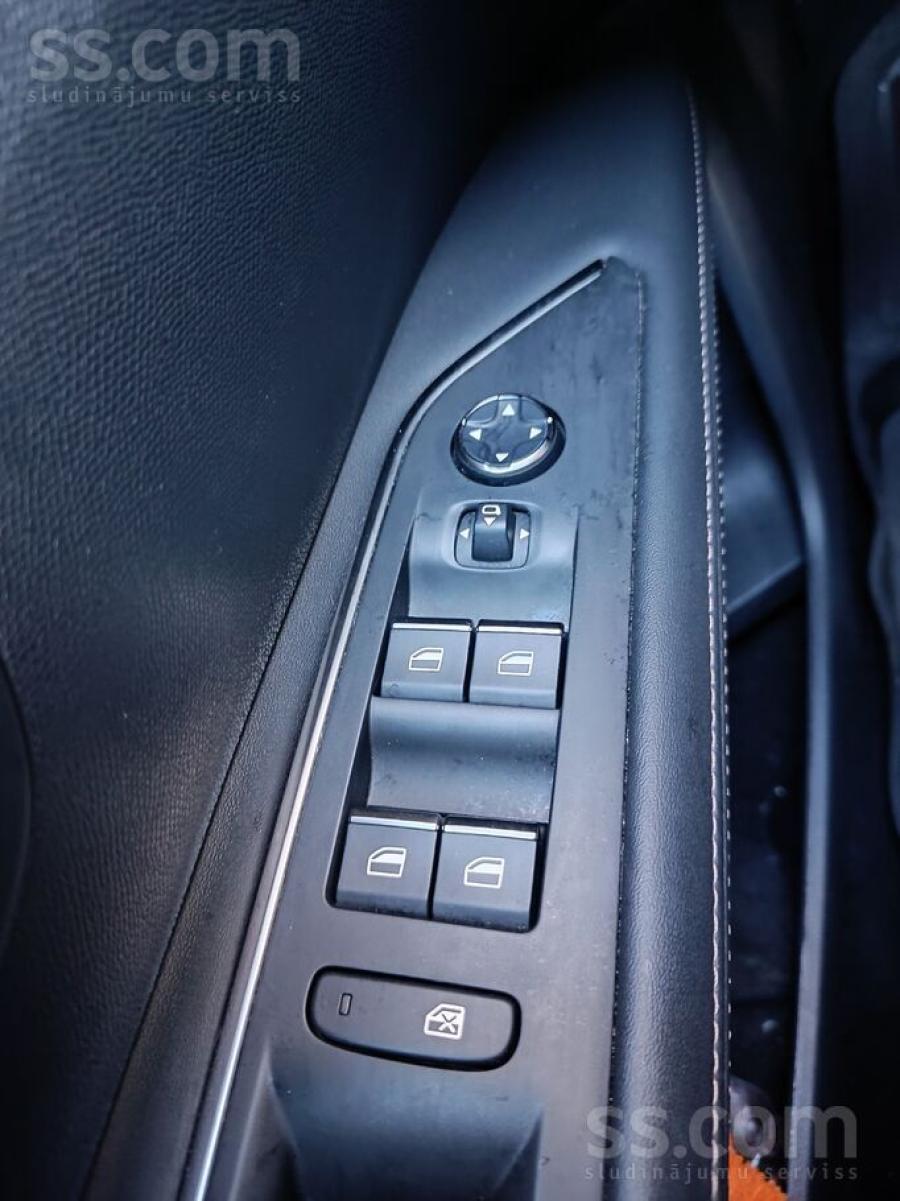 Brūns Peugeot 3008 2021 Rīga, ar dzinēja tilpumu 1.50 L un nobraukumu 42 tūkst. km par 20900 €, foto 17 vietnē AUTOMOTO.COM.LV