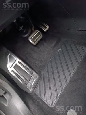 Brūns Peugeot 3008 2021 Rīga, ar dzinēja tilpumu 1.50 L un nobraukumu 42 tūkst. km par 20900 €, foto 24 vietnē AUTOMOTO.COM.LV