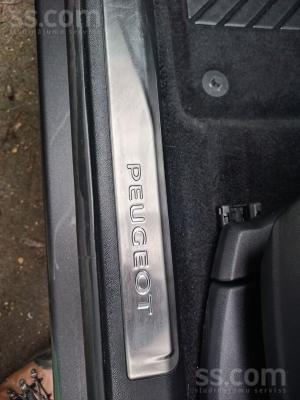 Brūns Peugeot 3008 2021 Rīga, ar dzinēja tilpumu 1.50 L un nobraukumu 42 tūkst. km par 20900 €, foto 25 vietnē AUTOMOTO.COM.LV