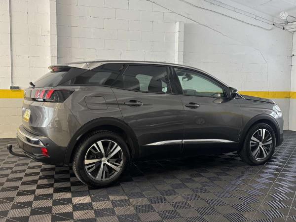 Brūns Peugeot 3008 2023 Kauņa, ar dzinēja tilpumu 1.50 L un nobraukumu 166 tūkst. km par 15300 €, foto 8 vietnē AUTOMOTO.COM.LV