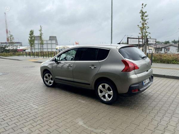 Brūns Peugeot 3008 2011 Viļņa, ar dzinēja tilpumu 1.60 L un nobraukumu 180 tūkst. km par 3499 €, foto 7 vietnē AUTOMOTO.COM.LV