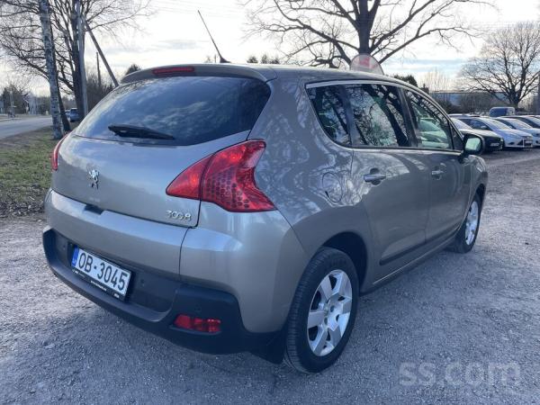Brūns Peugeot 3008 2012 Rīga, ar dzinēja tilpumu 1.60 L un nobraukumu 178 tūkst. km par 3890 €, foto 5 vietnē AUTOMOTO.COM.LV