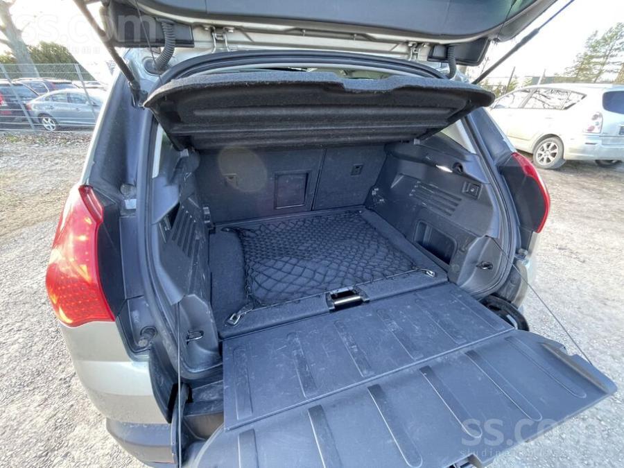 Brūns Peugeot 3008 2012 Rīga, ar dzinēja tilpumu 1.60 L un nobraukumu 178 tūkst. km par 3890 €, foto 18 vietnē AUTOMOTO.COM.LV
