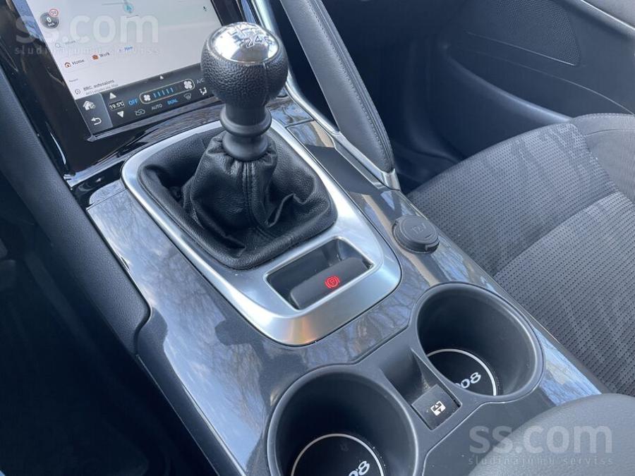 Brūns Peugeot 3008 2012 Rīga, ar dzinēja tilpumu 1.60 L un nobraukumu 178 tūkst. km par 3890 €, foto 29 vietnē AUTOMOTO.COM.LV